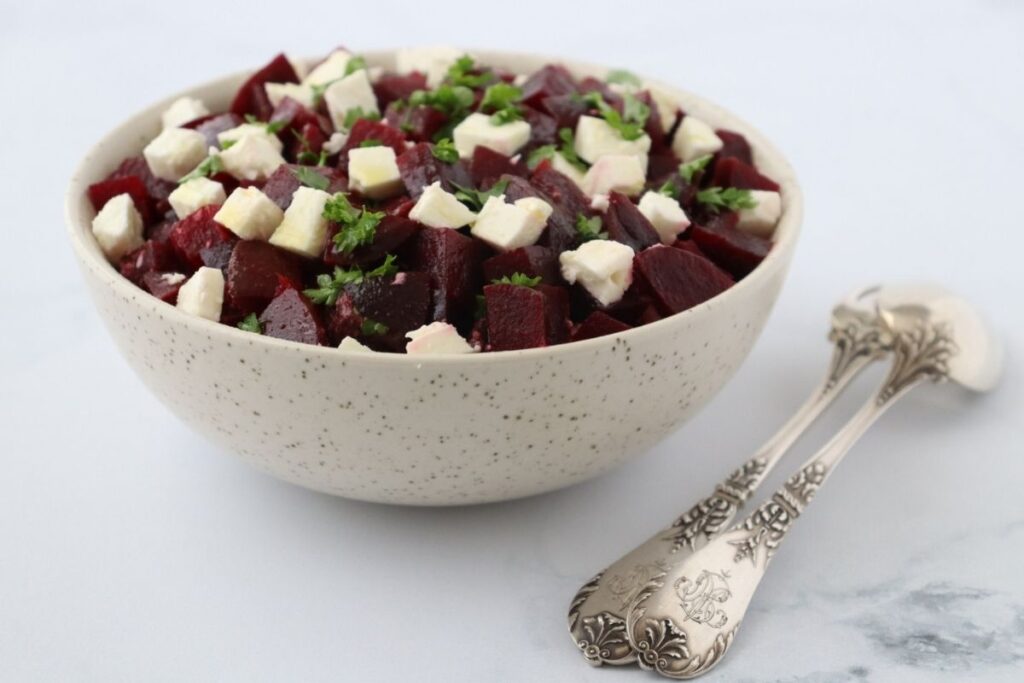 Salade de Betterave Rouge et Feta - Go Healthy With Bea
